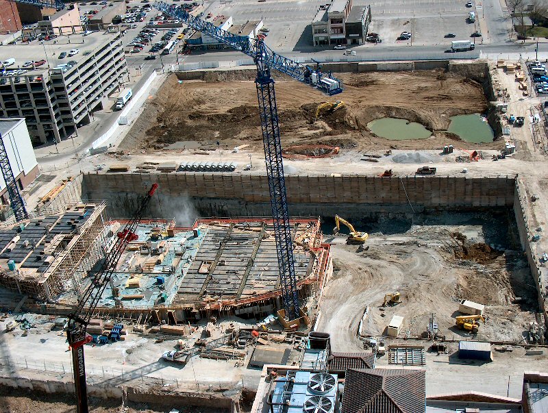 KANSAS CITY | H&R Block World Headquarters | 72m | 236ft | 17 fl | Com ...