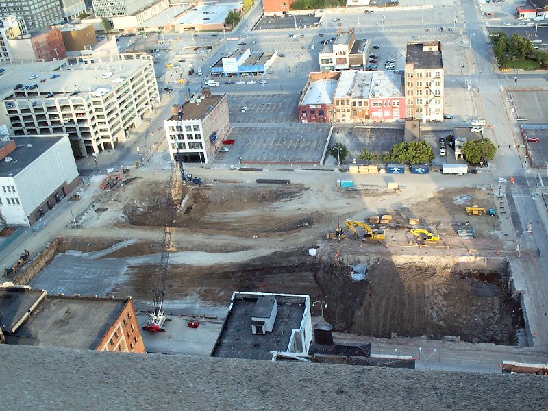 H&R Block Tower Construction - Kansas City - UrbanPlanet.org