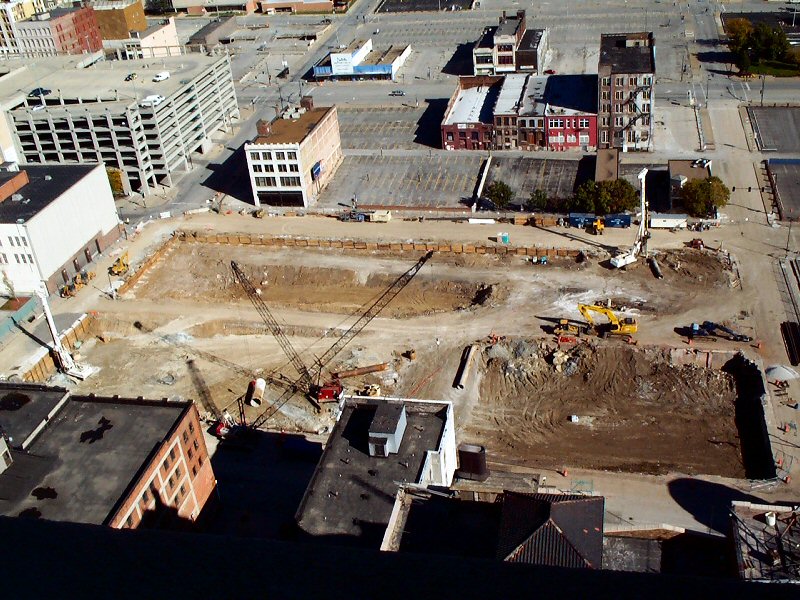 H&R Block Tower Construction - Kansas City - UrbanPlanet.org